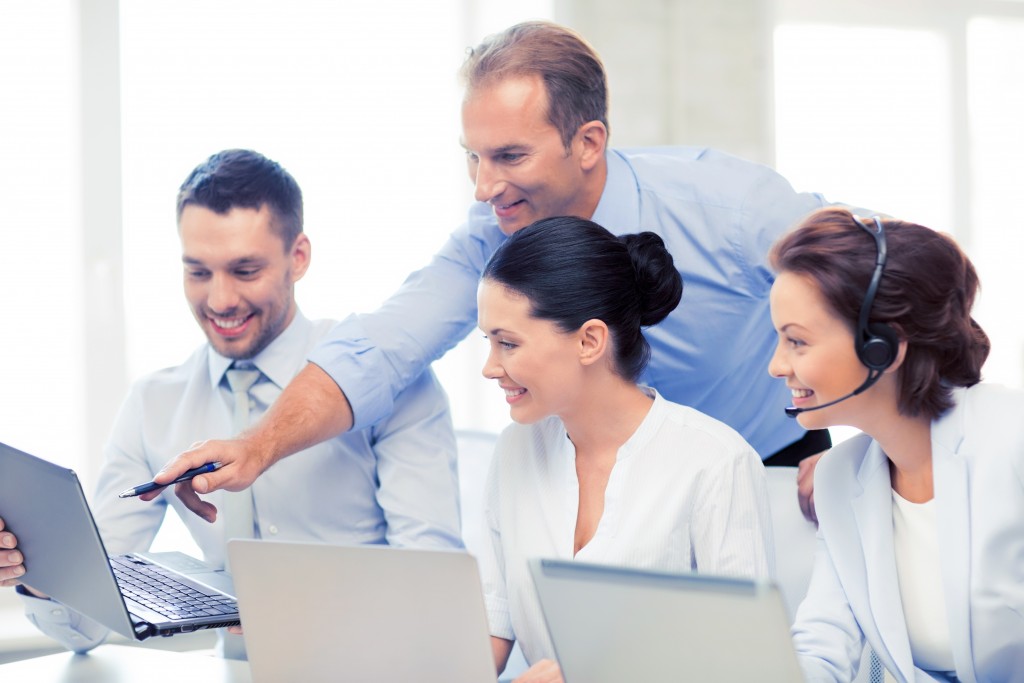 Starting a New Job? Make Sure to Keep These Five Essential Things in ...